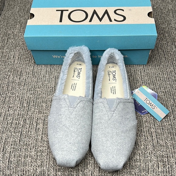 Toms | Shoes | Toms Alpargata Frost Grey Twotoned Felt Faux Fur Shoes ...